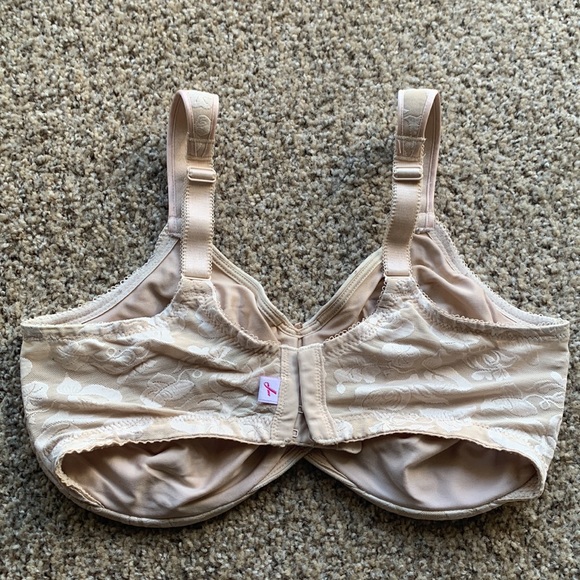 Wacoal | Intimates & Sleepwear | Wacoal Floral Cream Beige Lace 36 Ddd ...